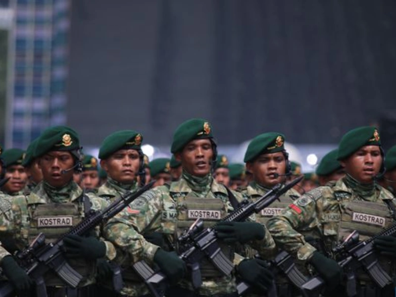 Seragam Sage Green Baru TNI Resmi Dikenakan - Garap Media
